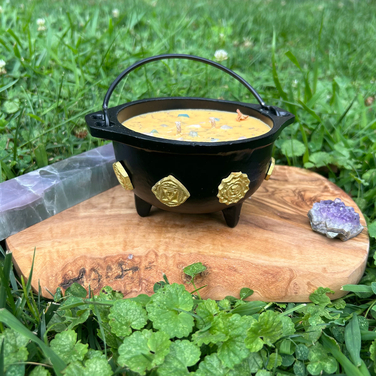 12 oz Red Delicious Apple Wisdom Seven Chakra Black Cast Iron Cauldron ...